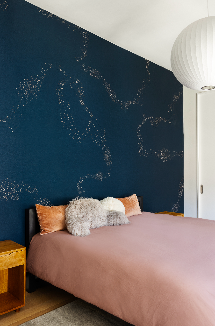 MIGRATION | BLUE NIGHT – Jill Malek